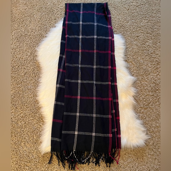 J. Crew | Accessories | J Crew Scarf Navy Blue Pink And White Plaid ...